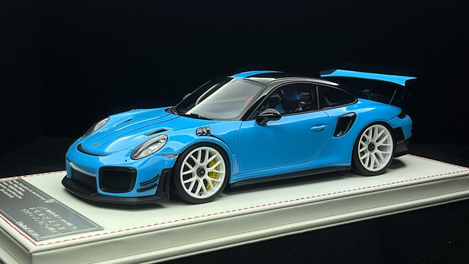 Porsche 911 GT2 RS MR (Baby Blue) [Davis & Giovanni] 1/18 scale - 1 OF ...