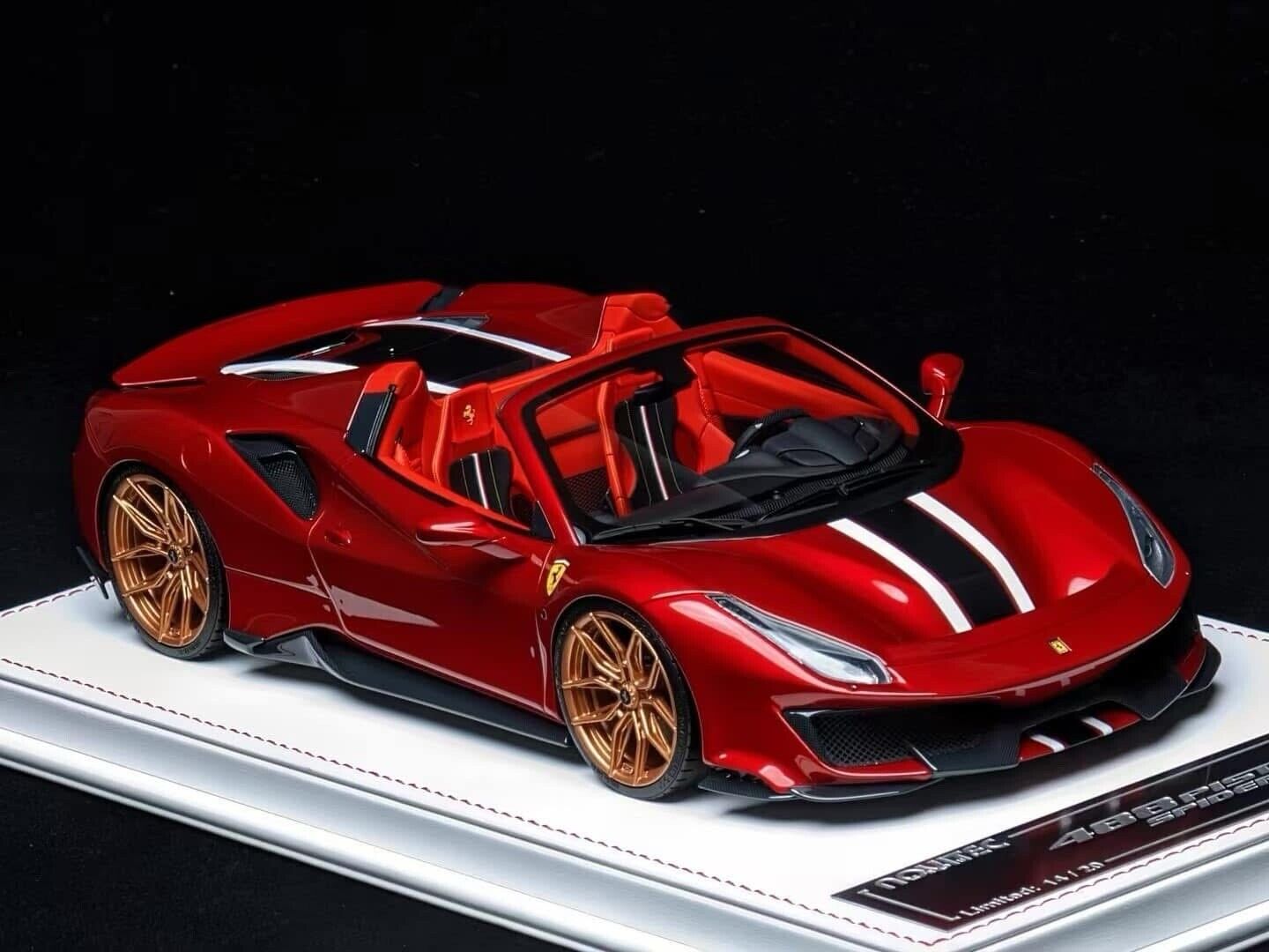 Ferrari 488 Pista Spider NOVITEC (Candy Red) [Davis & Giovanni] 1/18 s ...