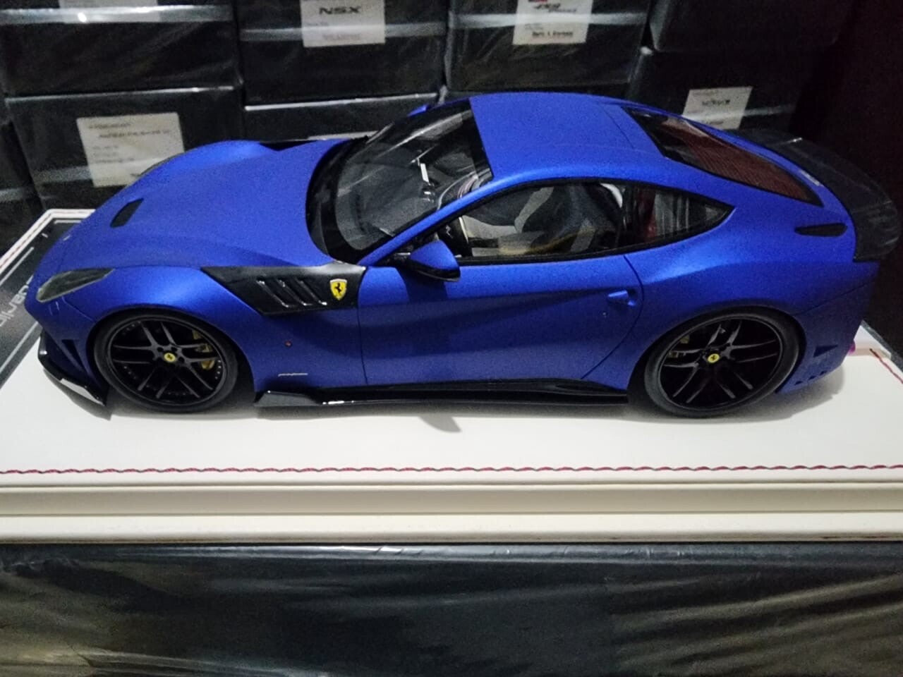 Ferrari F12 Berlinetta SVR (Matt Cobalt Blue)[Davis & Giovanni]1:18 sc ...