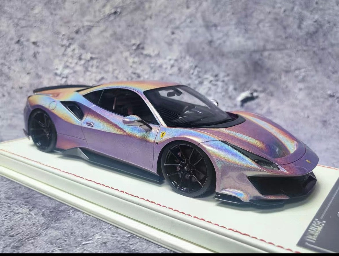 Ferrari 488 Pista NOVITEC (Fantasy Silver) [Davis & Giovanni] 1:18 sca ...