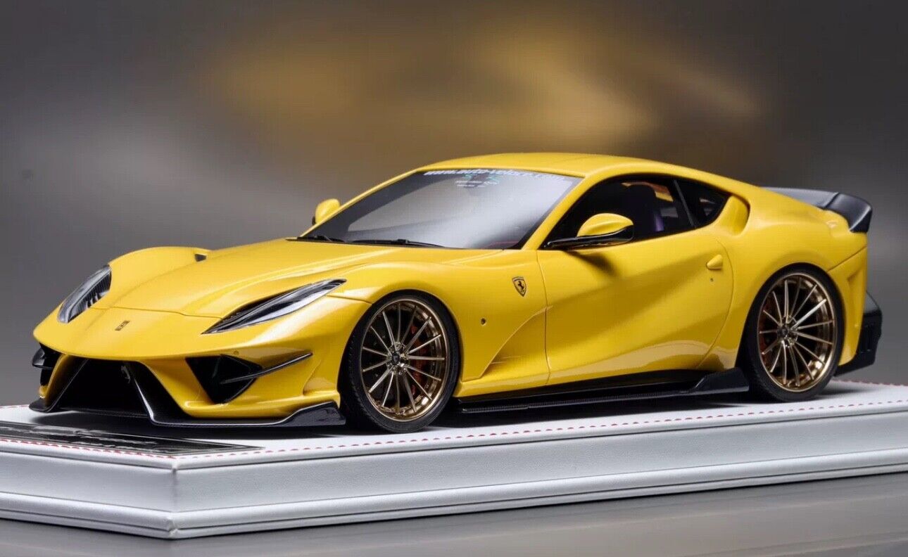 Ferrari 812 Superfast SVR (Yellow) [Davis & Giovanni] 1/18 scale ...