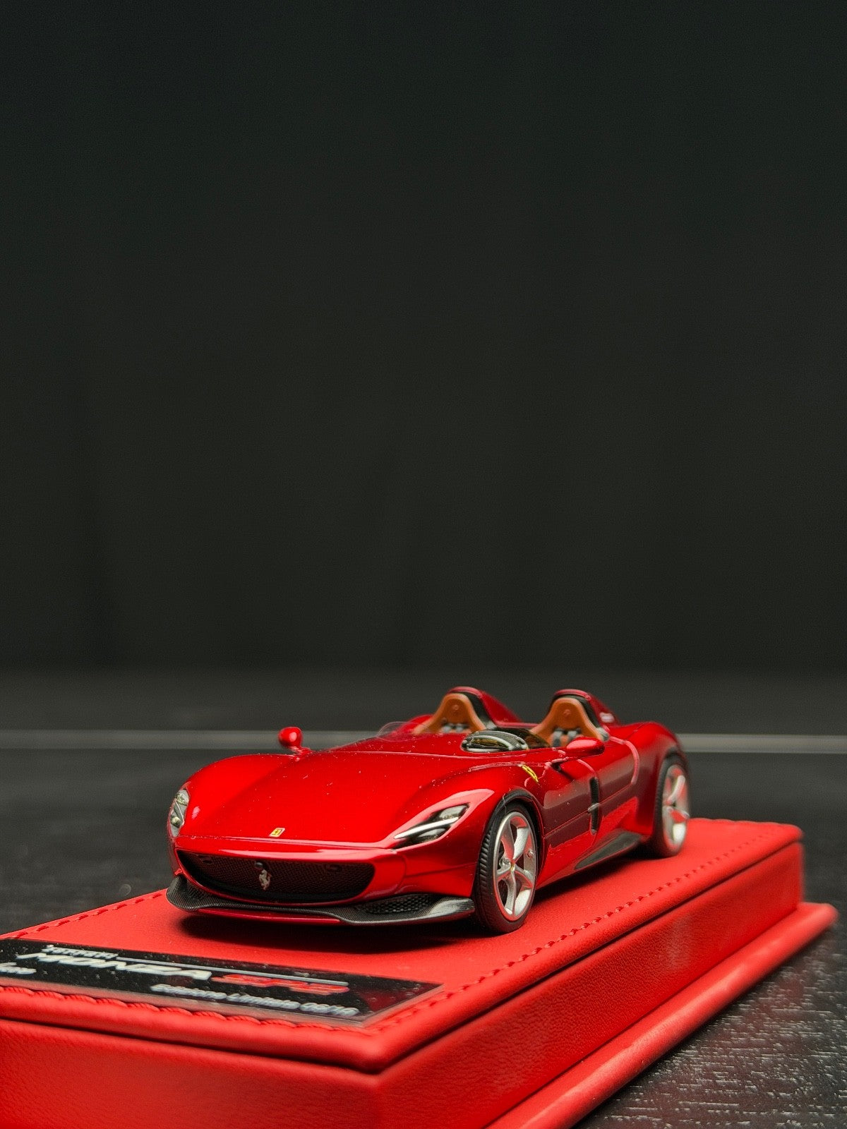 Ferrari Monza SP2 (Gloss Red) [BBR Deluxe] 1:43 scale – Collectors Cartel