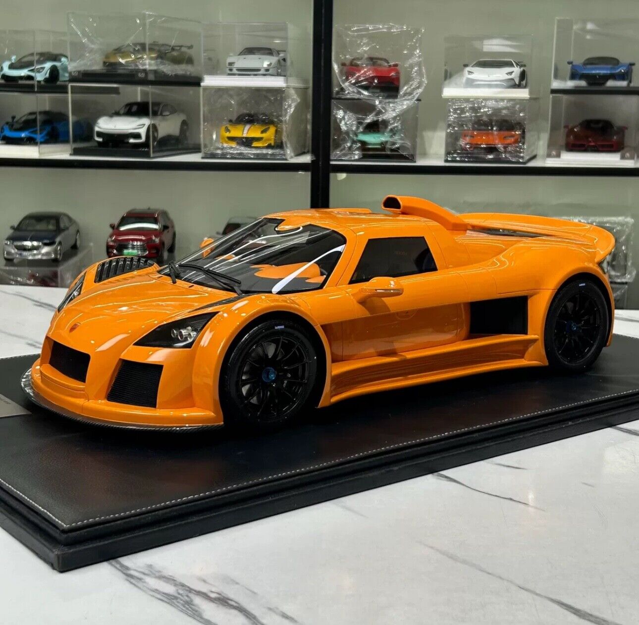Gumpert Apollo (Orange) [Custom] 1/8 scale – Collectors Cartel