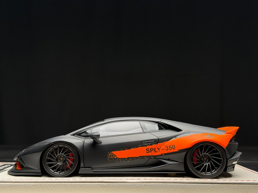 Lamborghini Huracan LBWK (Yeezy) [Davis & Giovanni] 1:18 scale ...