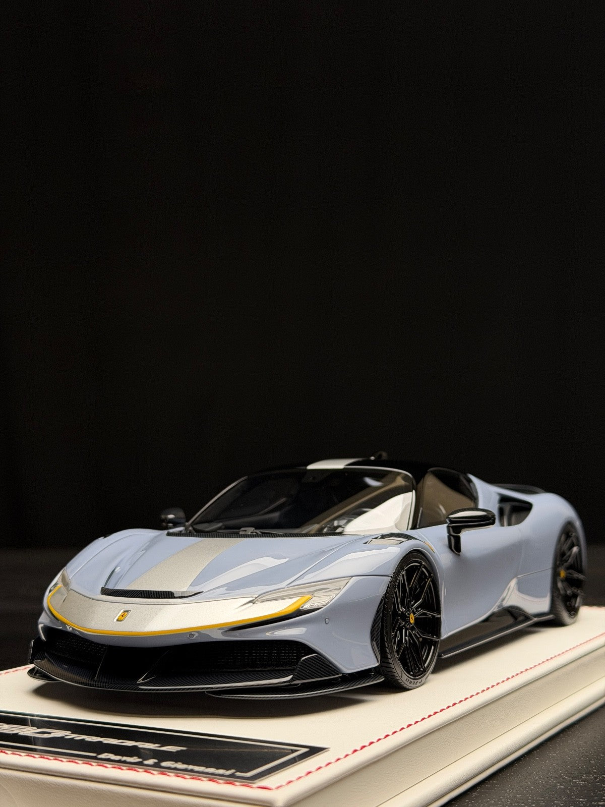 Ferrari SF90 Stradale NOVITEC (Gray/Silver Stripe) [Davis & Giovanni ...