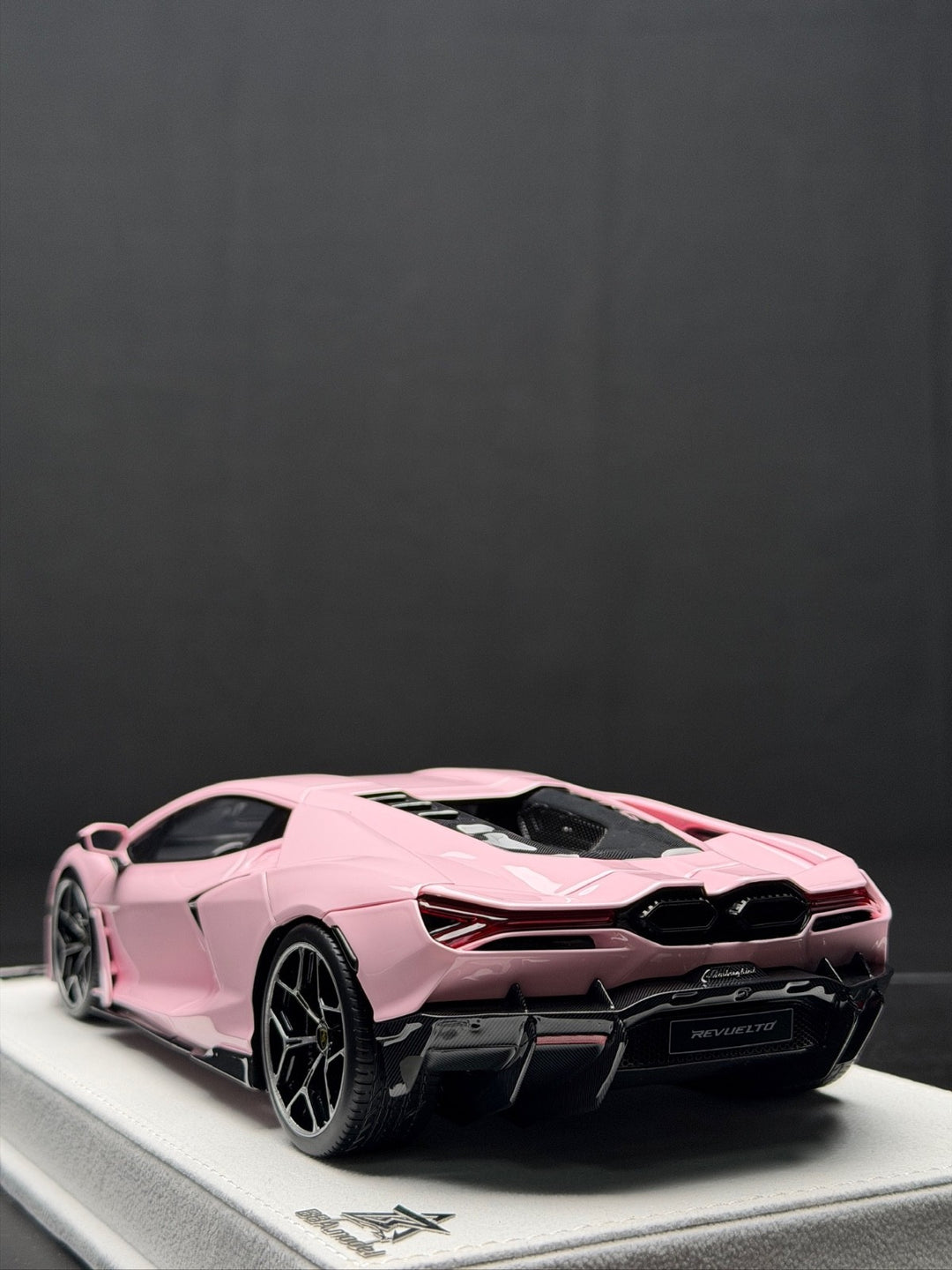 Lamborghini Revuelto (Pink) [BBA Model] 1/18 scale – Collectors Cartel
