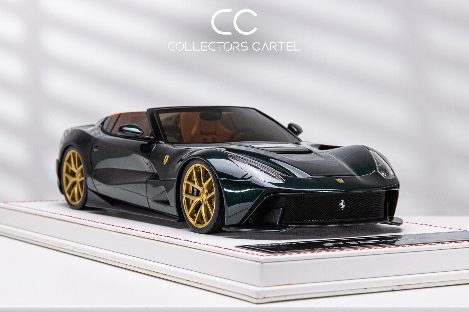 Ferrari F12 TRS (Metallic Dark Green) [Davis & Giovanni] 1/18 scale ...
