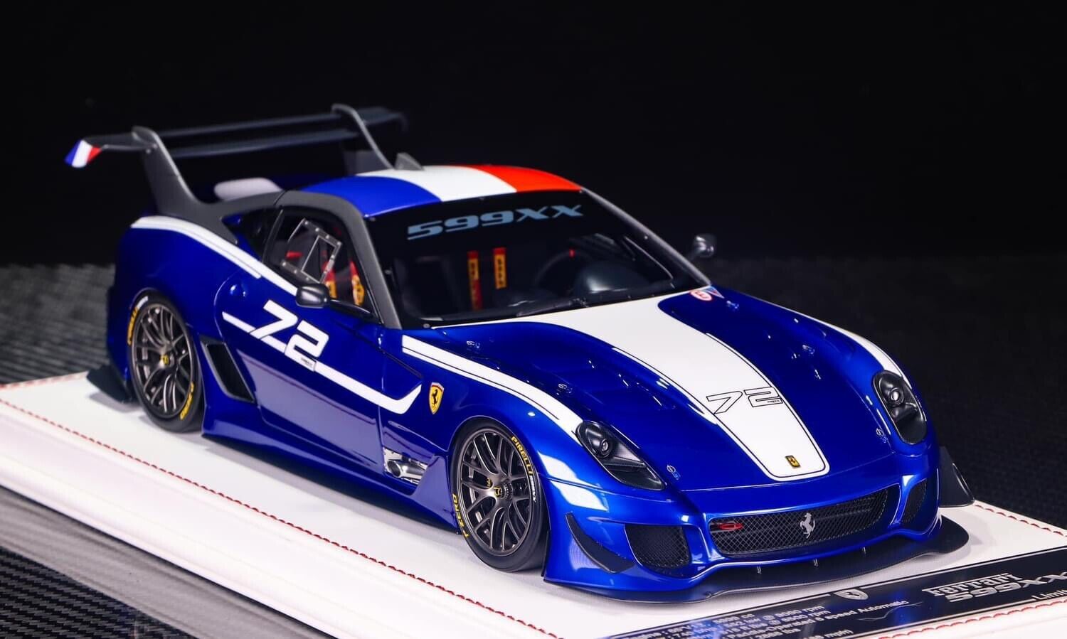 Ferrari 599XX EVO (Blue/White 72, France) [Davis & Giovanni] 1/18 scal ...