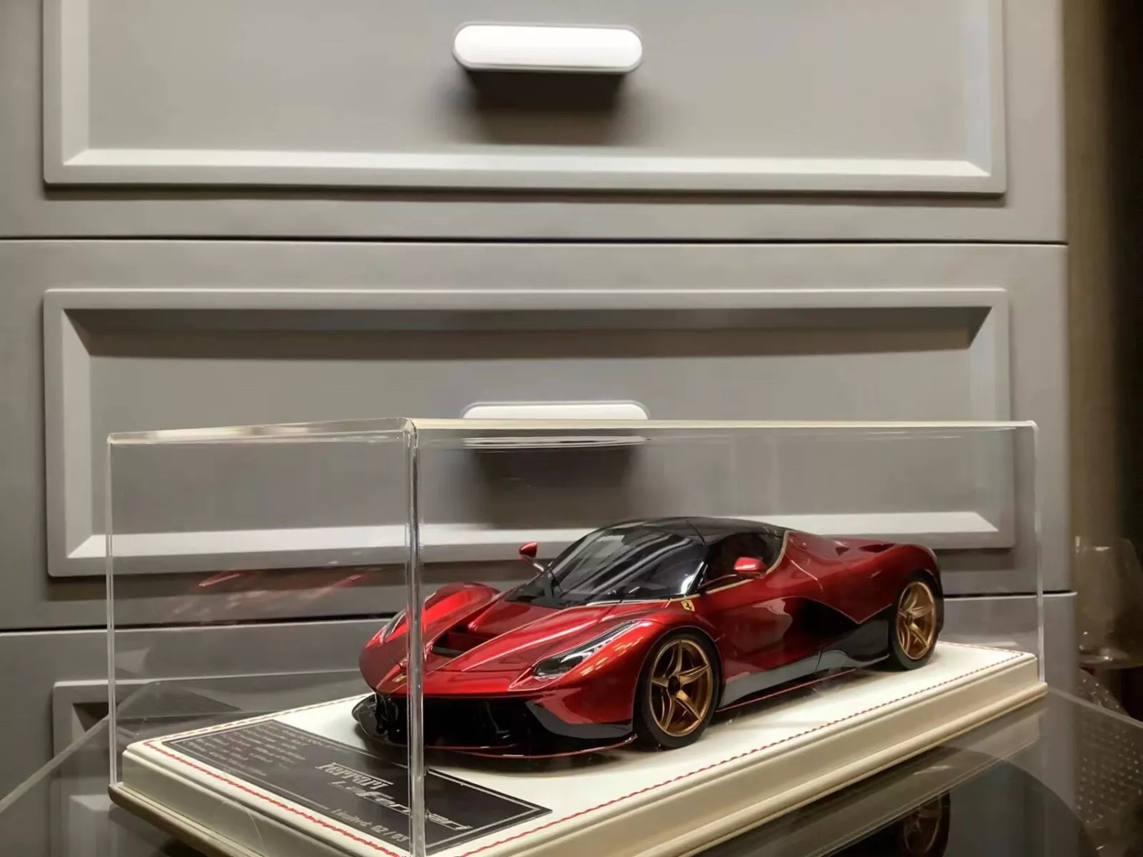 Ferrari LaFerrari (Candy Red) [Davis & Giovanni] 1/18 scale ...
