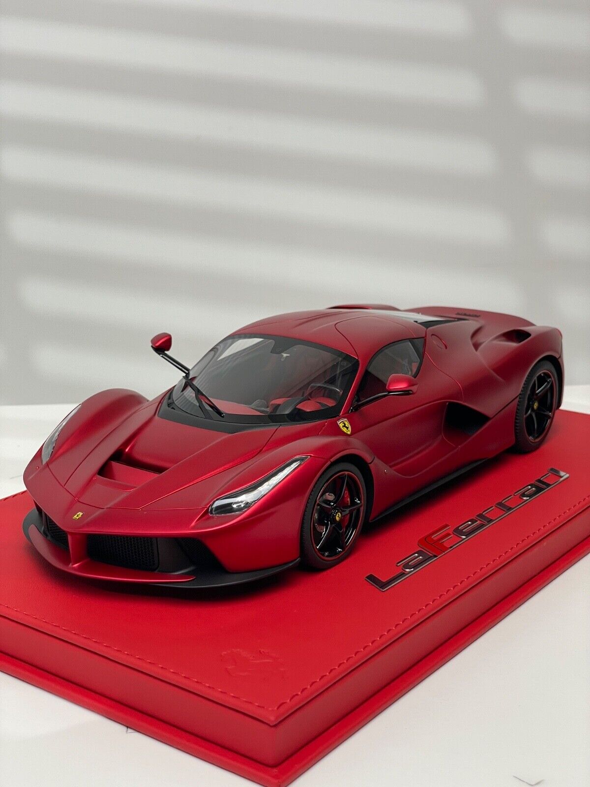Ferrari LaFerrari (Matte Red) [BBR] 1/18 scale – Collectors Cartel