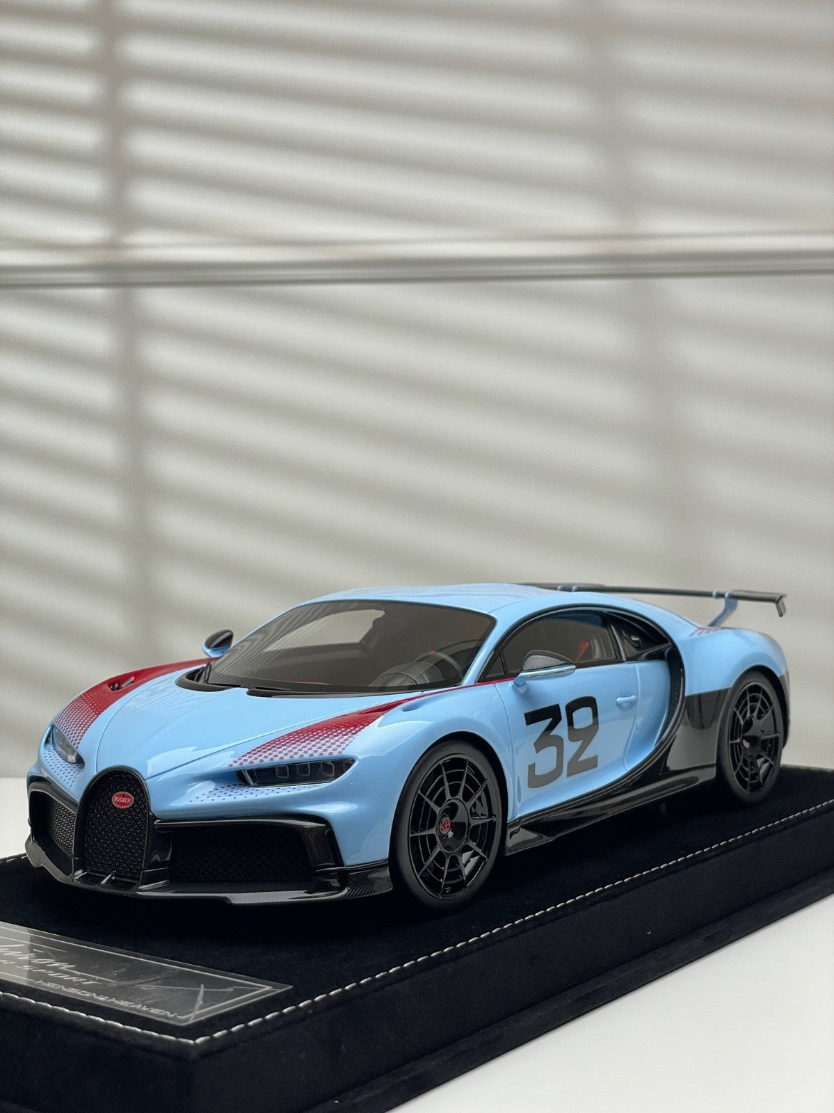 Bugatti Chiron Pur Sport (Light Blue no. 32 Decal) [Henson&Heaven] 1/1 ...