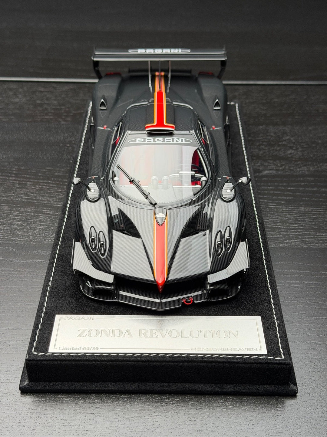 Pagani Zonda Revolution (Carbon Fiber/ Red Stripe) [Henson&Heaven] 1/1 ...